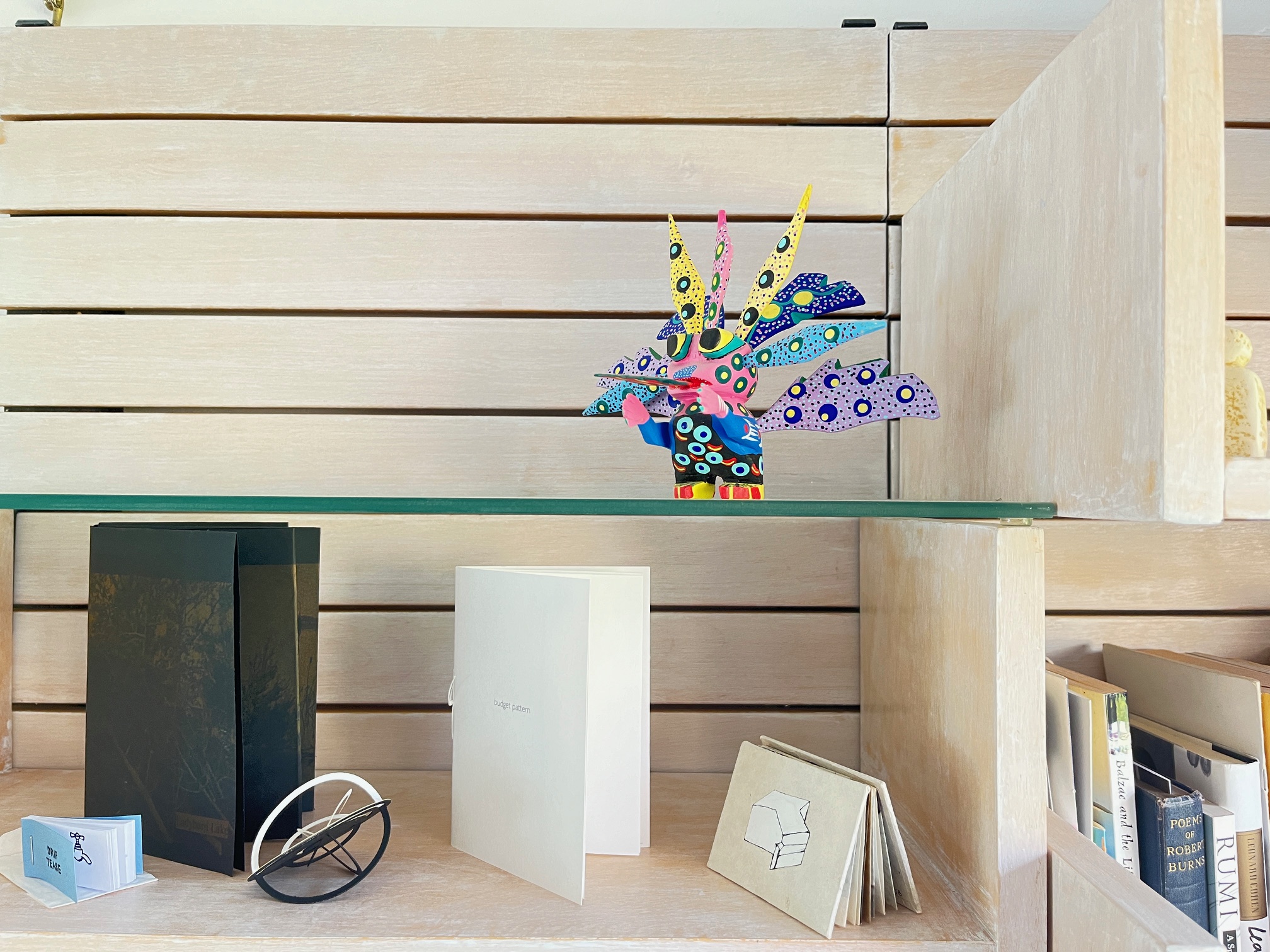 How to display an artist book? – Artist Books